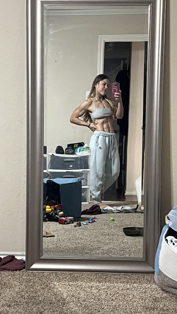 Natalie “Boss” Disimone | Ms. Health & Fitness